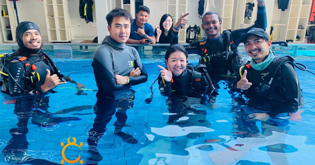 Experience Unforgettable PADI Try Diving in Gili Trawangan with Our PADI 5 Star Dive Center ...